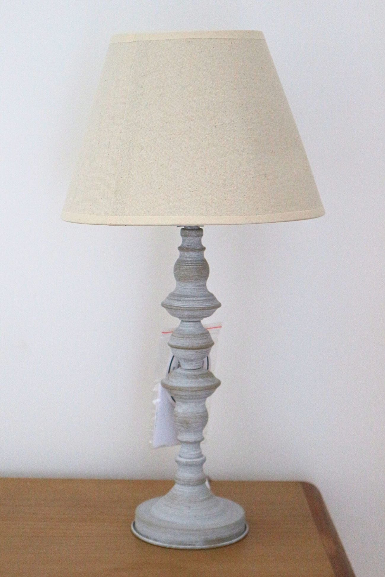 Augusta - Table lamp with greige linen lampshade | Blanc MariClo'