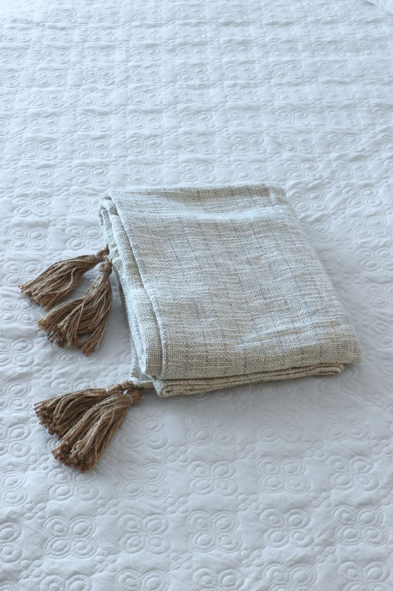 Dusur - Coperta in cotone con nappe in juta 170x130 | Novità Home